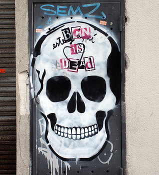 UCreative.com - 30 Great Examples of Graffiti Writing and Graffiti ...