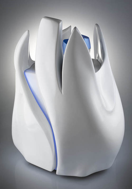 Creative Packaging: 100 Artistic Bottles That Showcase Effective Branding