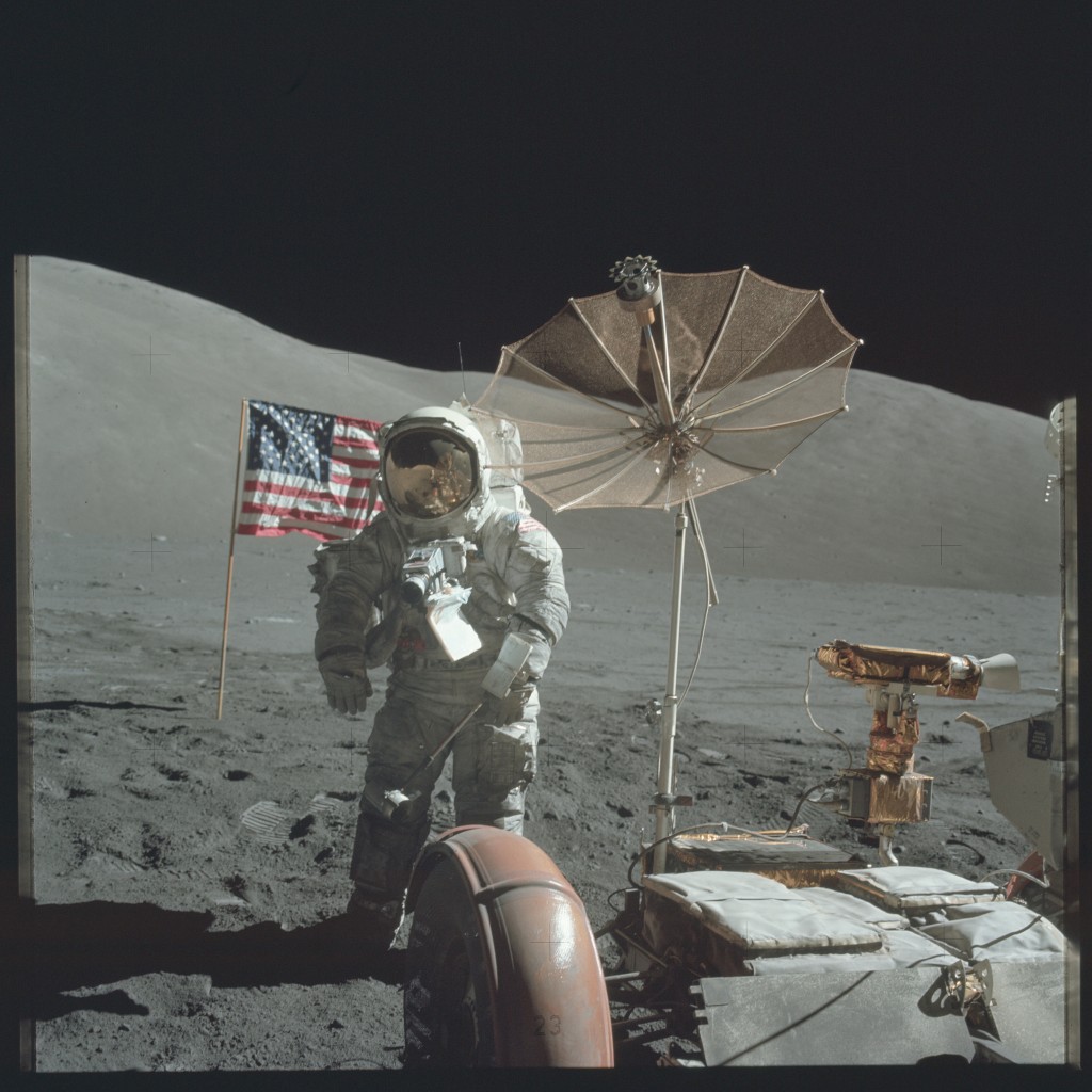 NASA Released Photos From The Apollo Missions And They Are Out Of This ...