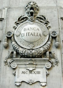 Graphic Designer Explores the Vintage Typography of the Signs of Italy